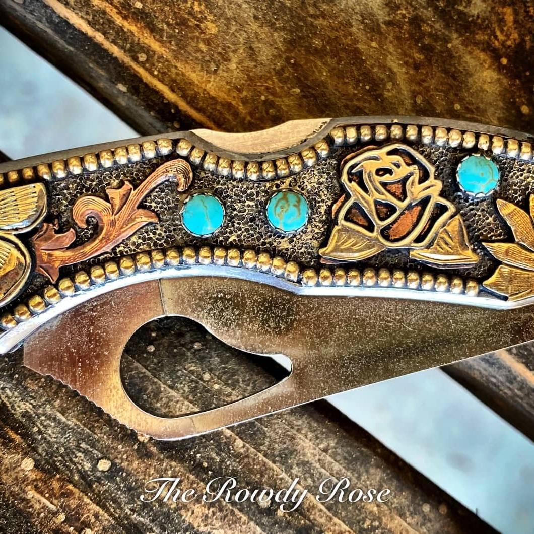 Carrie Knife | The Rowdy Rose