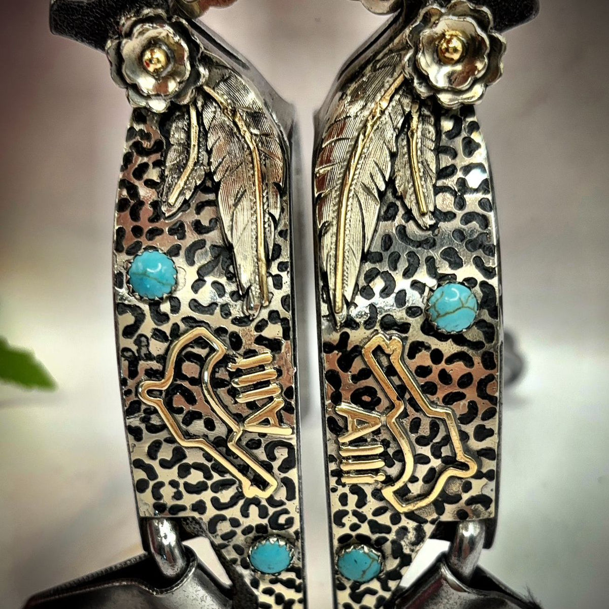 Spur Style 55 – The Rowdy Rose