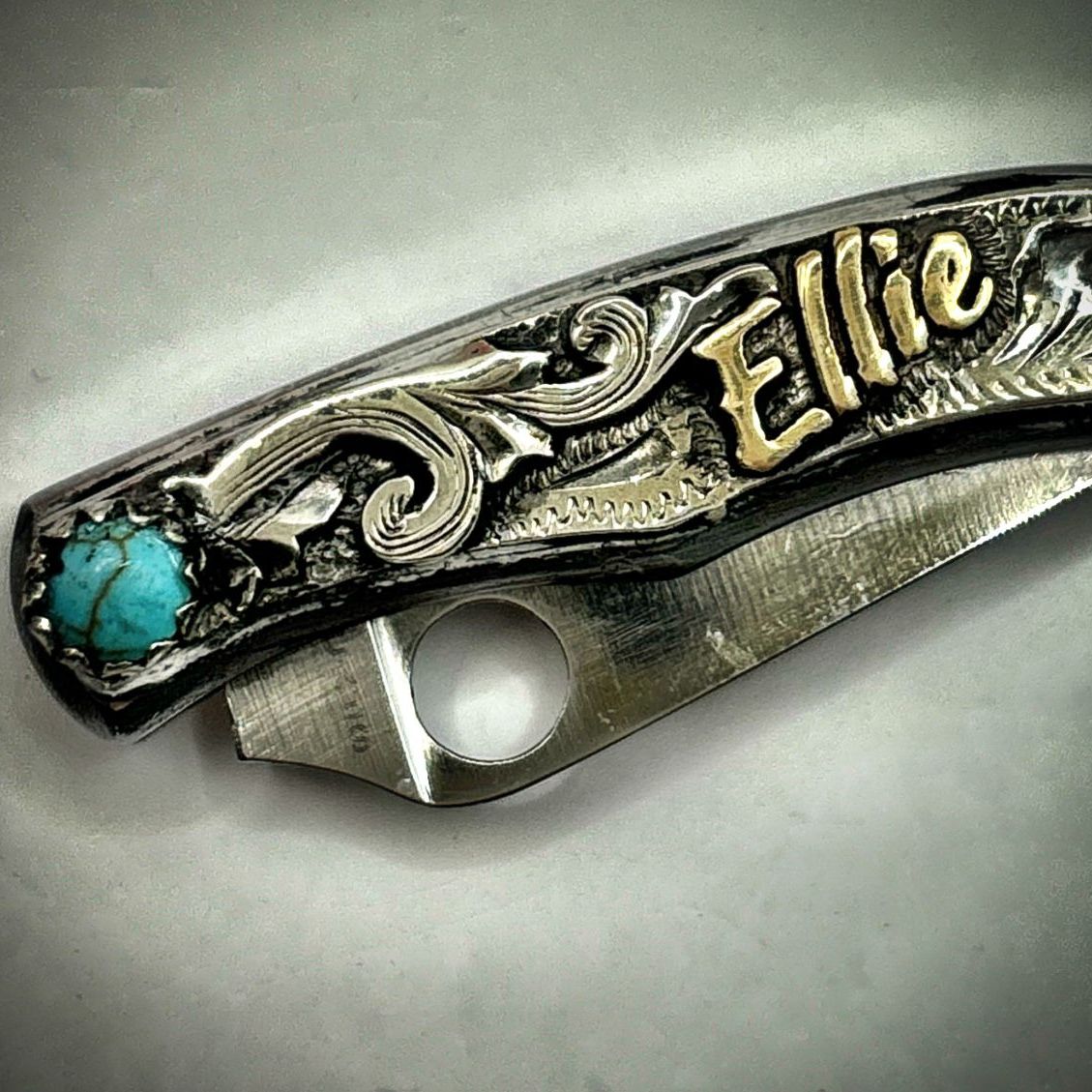 Spyderco Bug Knife Style 1 – The Rowdy Rose