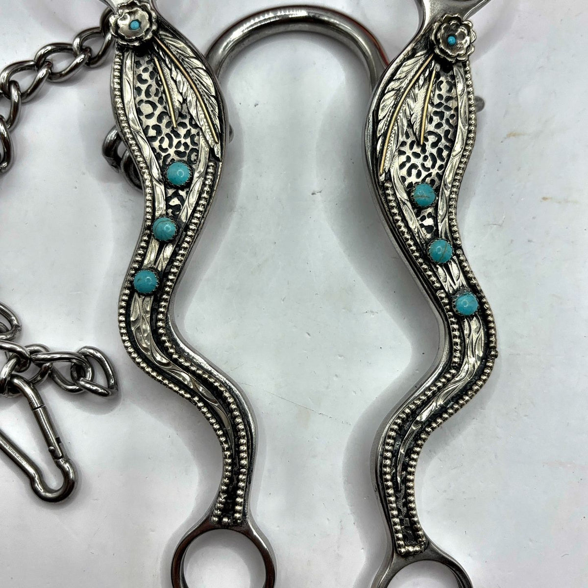 Aniko Bit – The Rowdy Rose