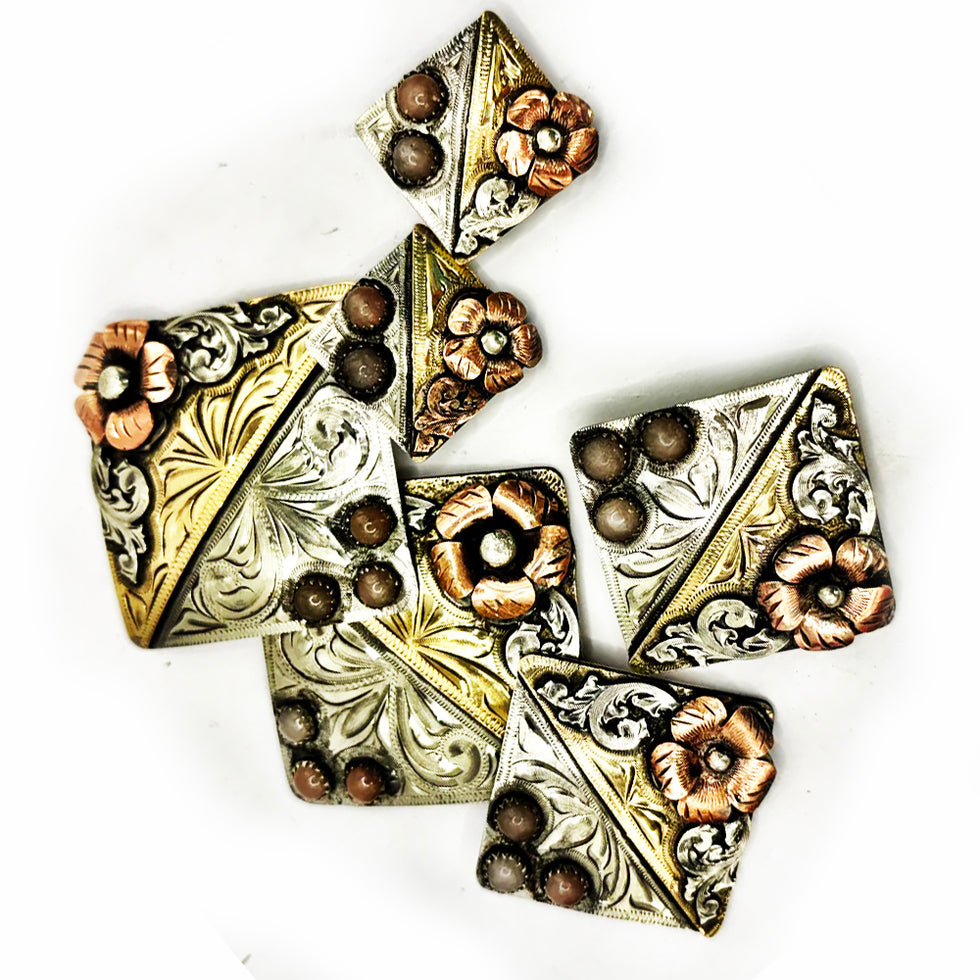 Stock Conchos – The Rowdy Rose