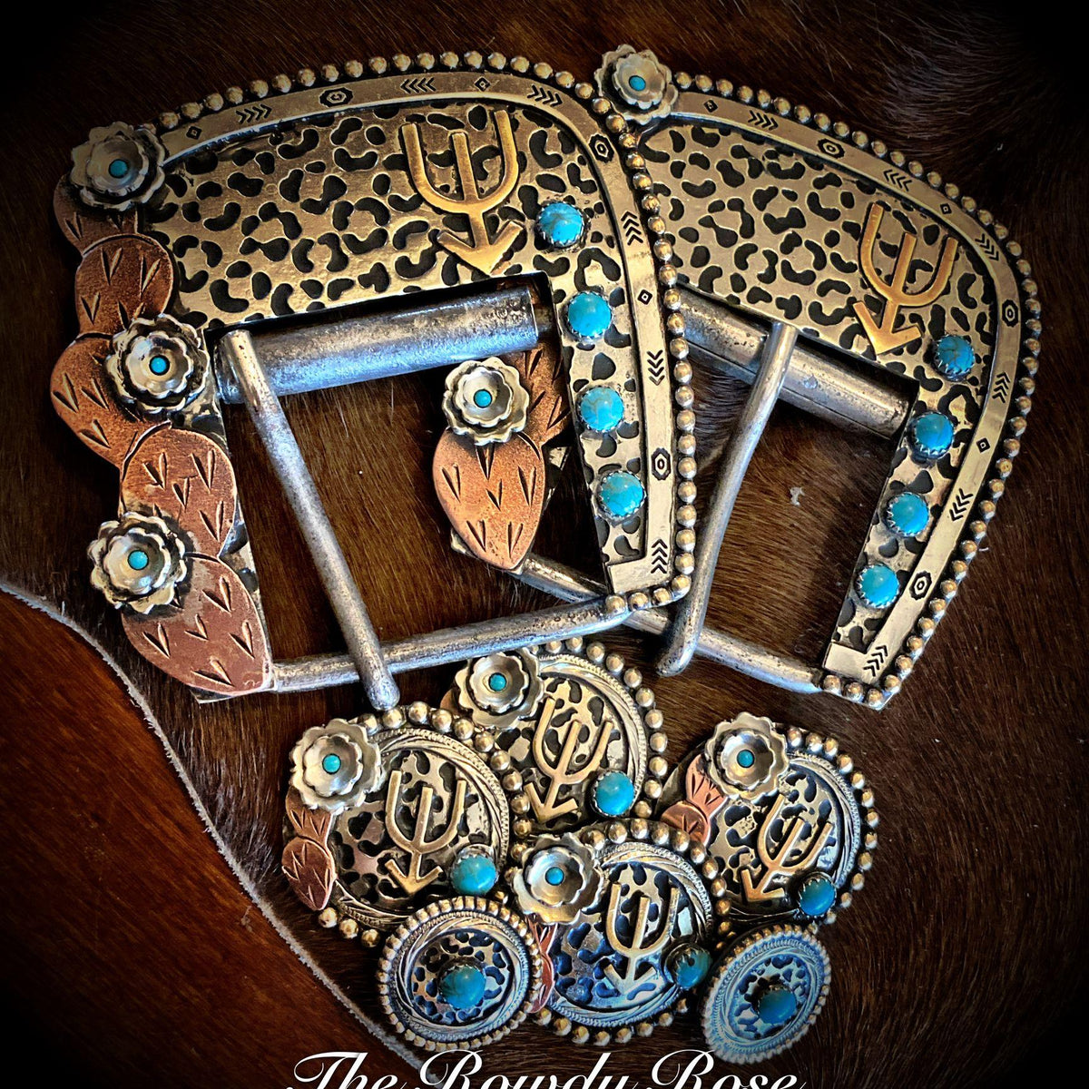 Back Cinch Style 5 – The Rowdy Rose